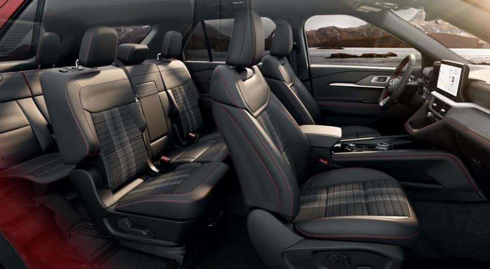 2025 Ford Explorer: Taking Your Drive to the Next Level | SUV Dealer