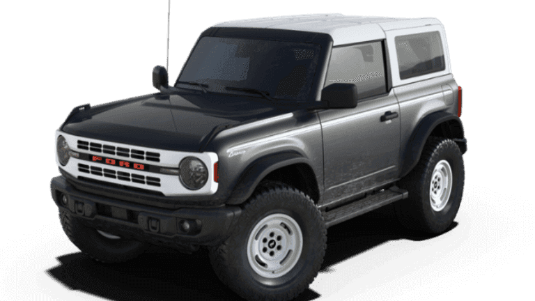 2023 Ford Bronco Review | Engine Specs & Off-Roading Capabilities