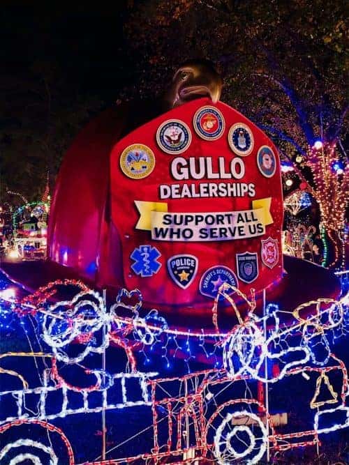 Gullo Holiday Lights Display in Magnolia | Gullo Ford