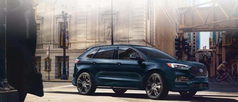 What Makes the 2022 Ford Edge One of the Best SUVs for Rear Seat ...