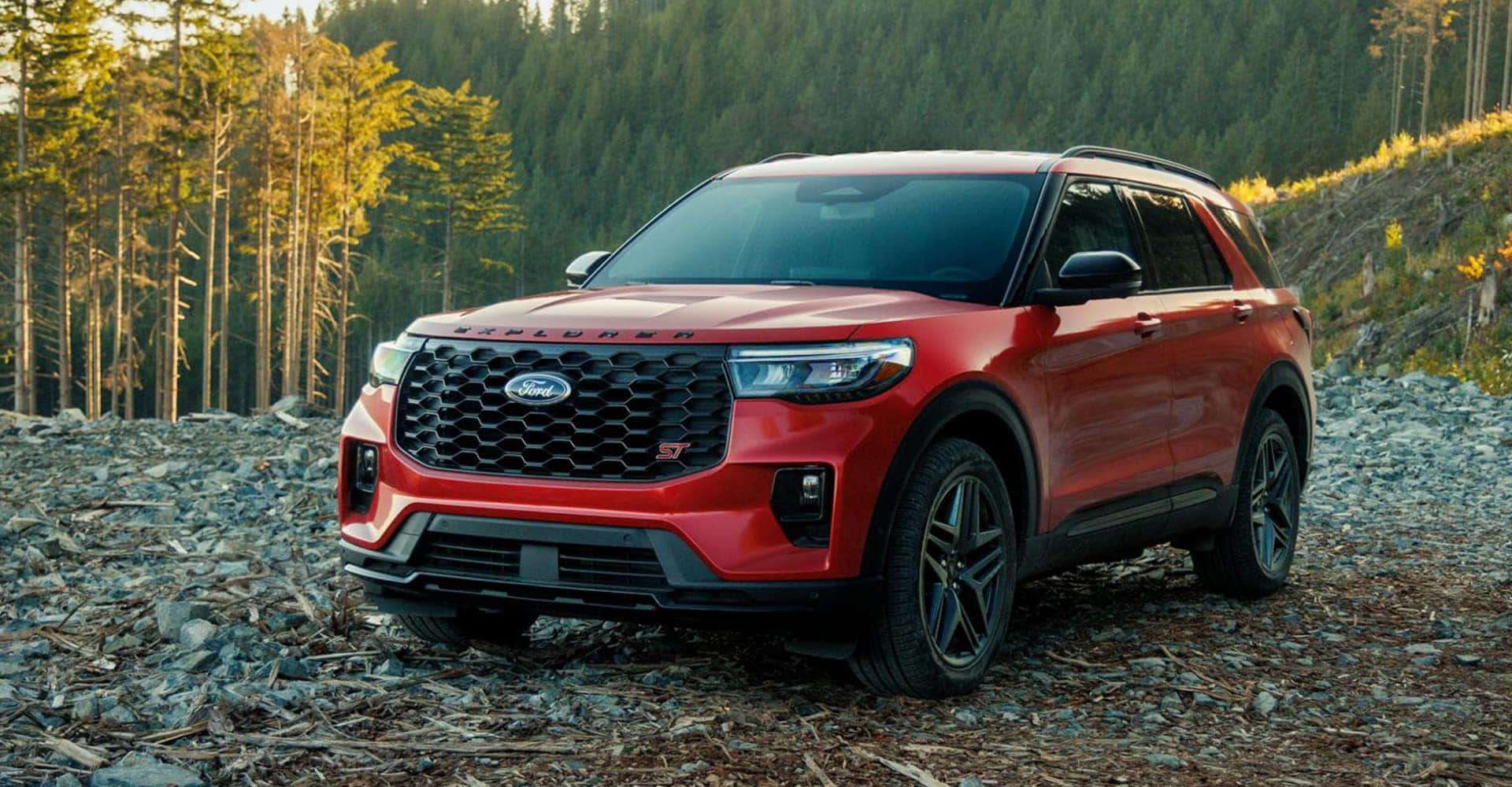 2026 Ford Explorer Trim Levels in Waterloo, IL | Sunset Ford