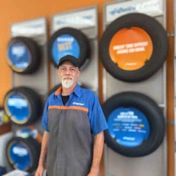 Meet Our Staff | Walt's Live Oak Ford Auto Dealer