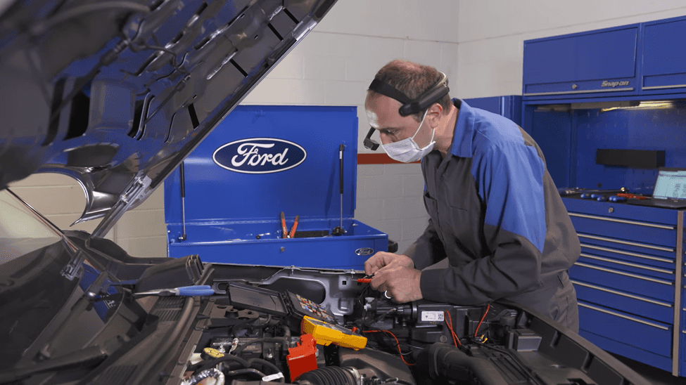 Remote Access Technology Gives Ford Dealerships Repair Assistance ...
